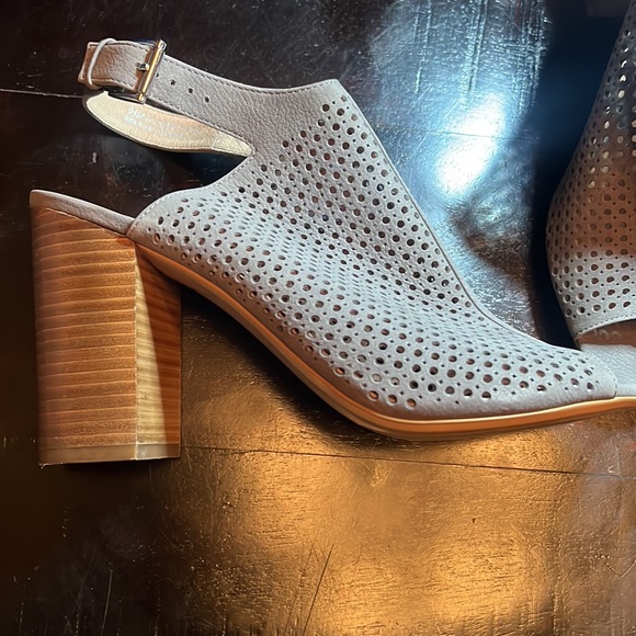 Halogen | Shoes | Halogen Slingback Sandals Hademilea Dark Grey Oiled ...